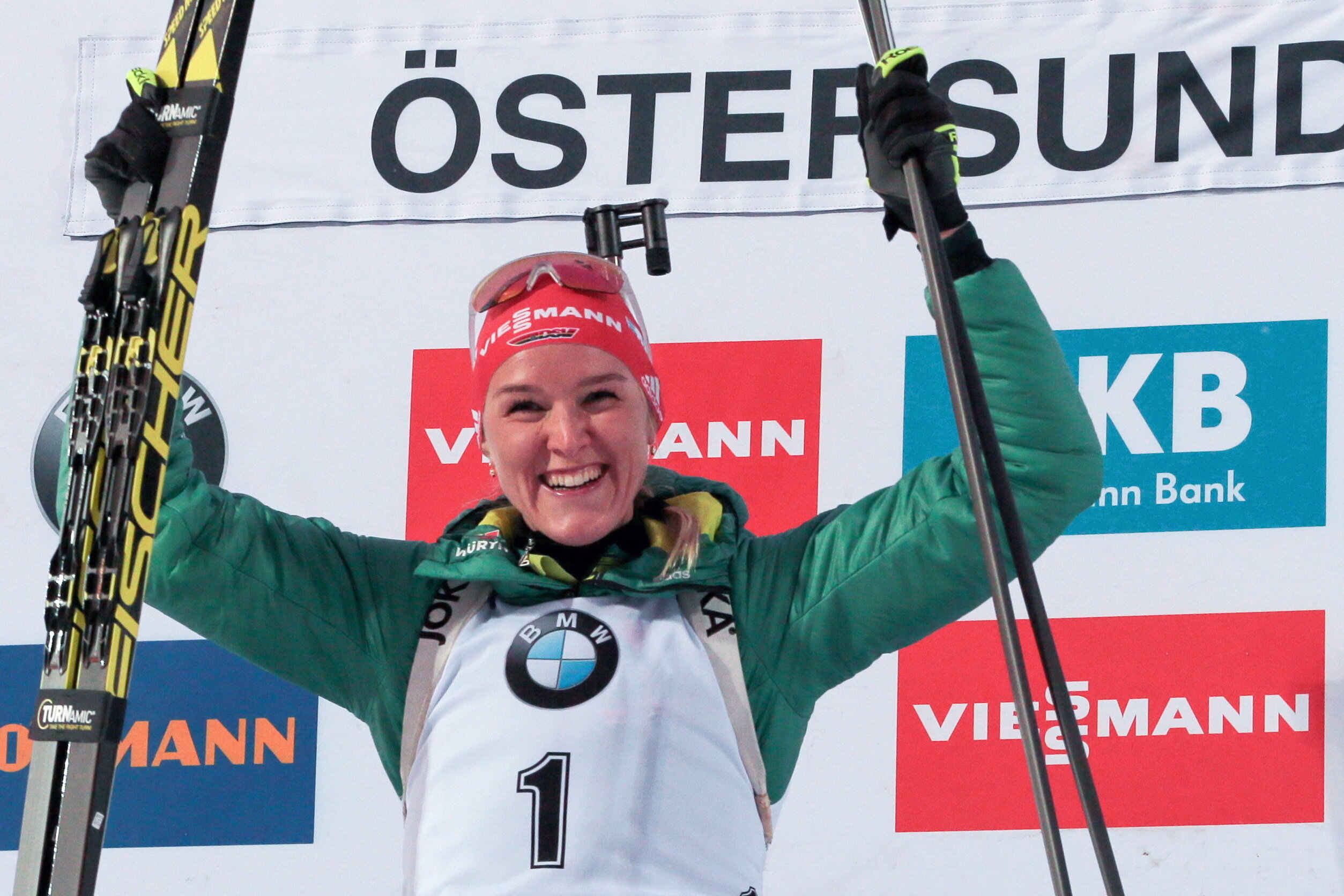 Denise Herrmann mit zwei Weltcupsiegen, Richard Freitag siegt und ...